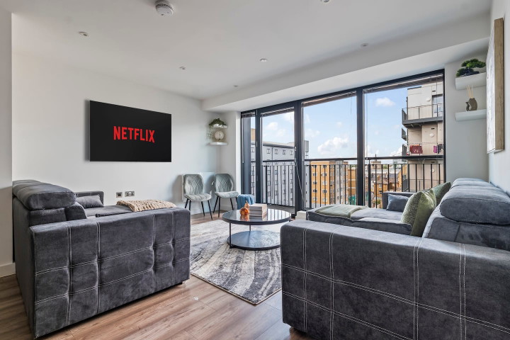 2br Highrise Flat Slough Centre Close To Heathrow - 버크셔