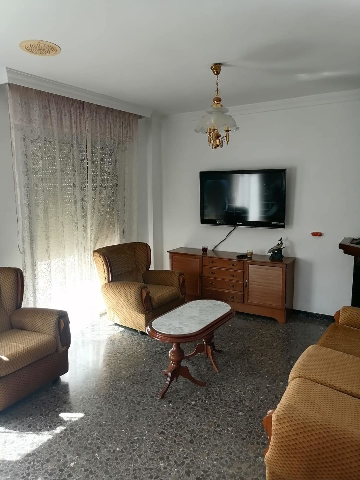 Loam Holiday - Albaida