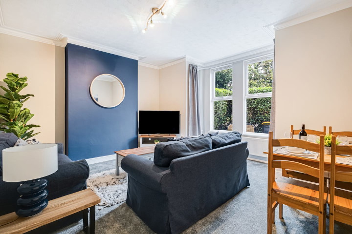 Spacieuse Maison De 3 Chambres Pouvant Accueillir 6 Personnes Avec Wi-fi - Bedford, Royaume-Uni