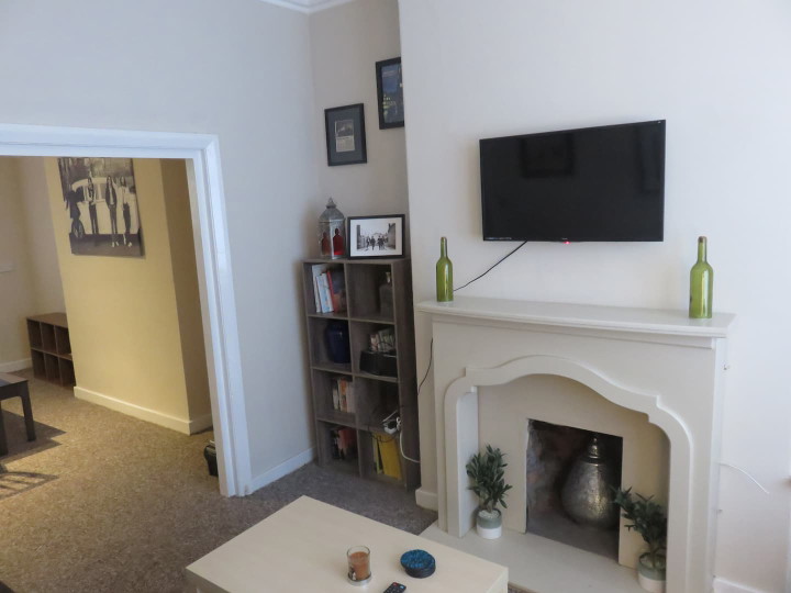 Nice House, In Convenient Location (Free Parking) - Wirral