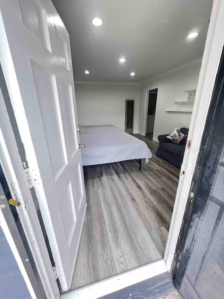 Little Bettys Cottage. No Cleaning Fees - Torrance, CA