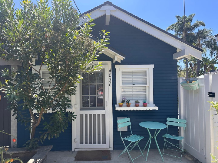 Charming Studio In Historic &Walkable Neighborhood - Long Beach, CA