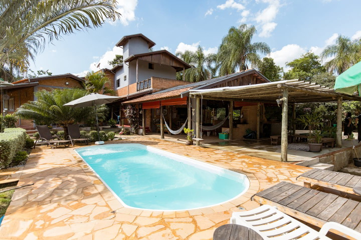 Heated Pool, Outdoor Fireplace, Beach Tennis - Holambra