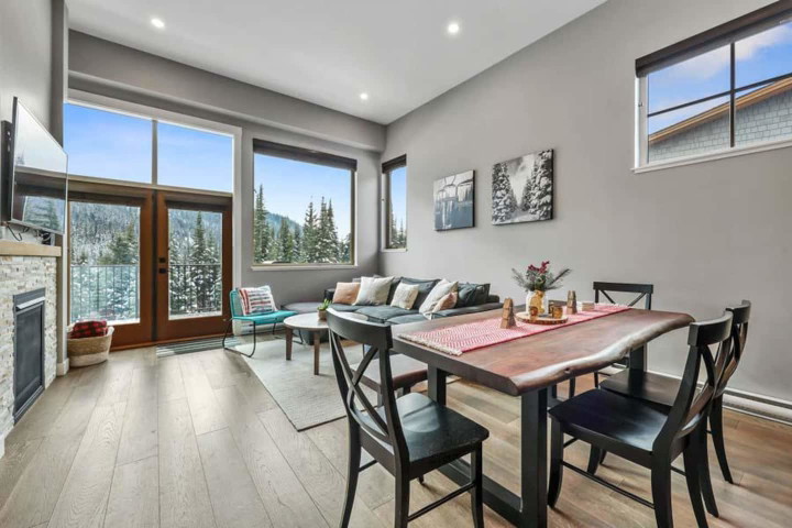 Echo Landing 35: 3br/2ba Condo & Hot Tub - Sun Peaks Resort, BC