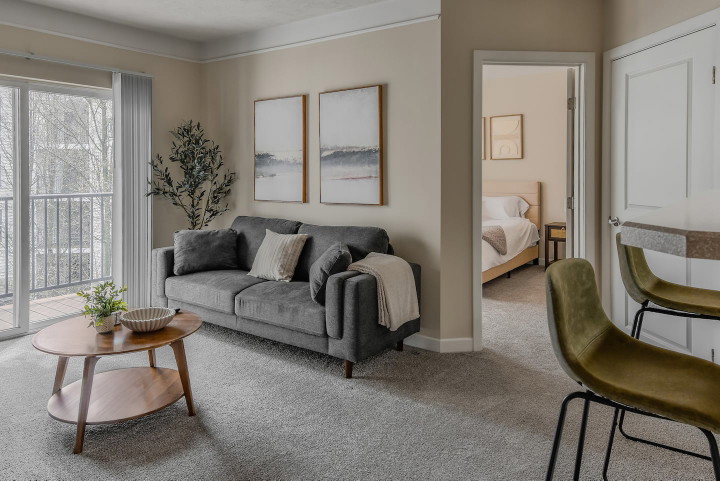 Newly Refreshed, Spacious Stay Near Polaris Mall - Columbus, OH