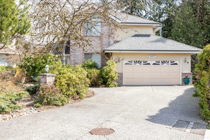 Quiet And Cozy 2 Bedrooms Getaway - Coquitlam
