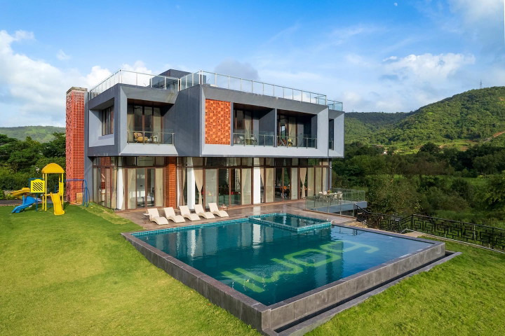Stayvista At The Glen W/ Pool, Bbq, Bonfire - Pune