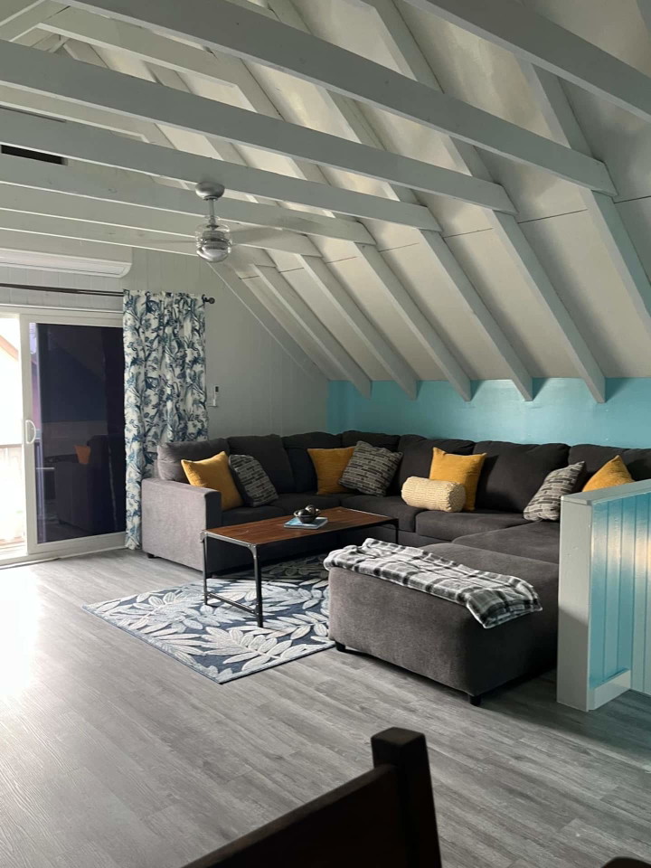 Modern Townhouse Near The Beach - Nassau