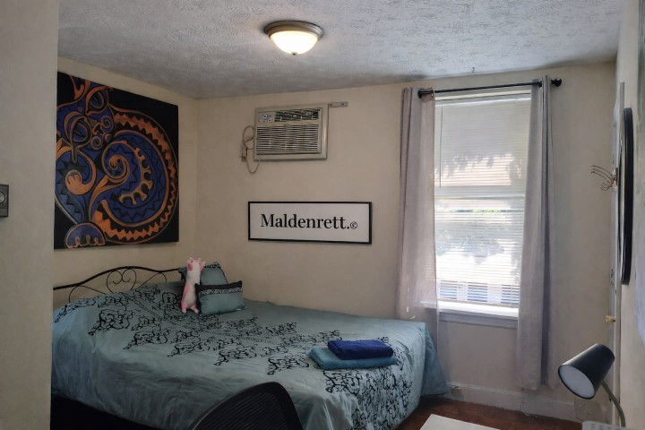 Charlestown, Studio, 2nd Fl., Near T (Orange Line) - Boston, MA