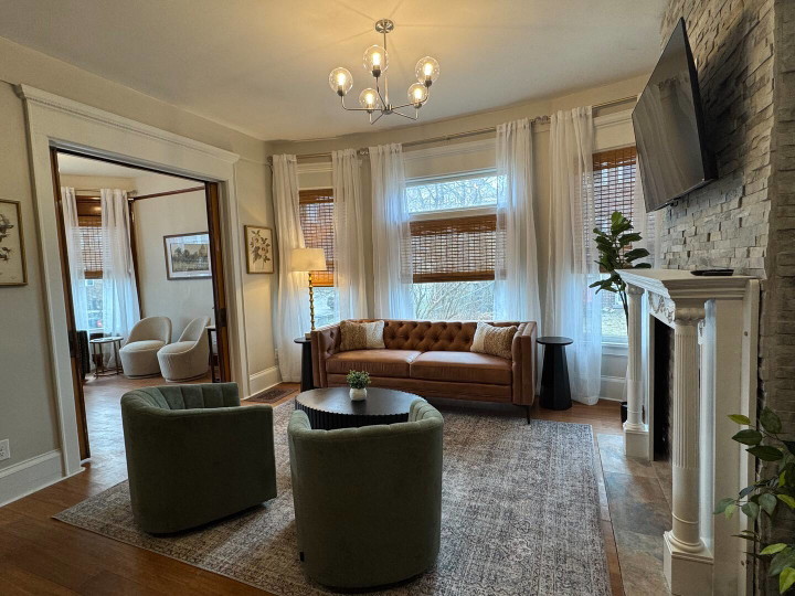 Timeless & Classic - Sleeps 8 - Walk To Brady St - Milwaukee