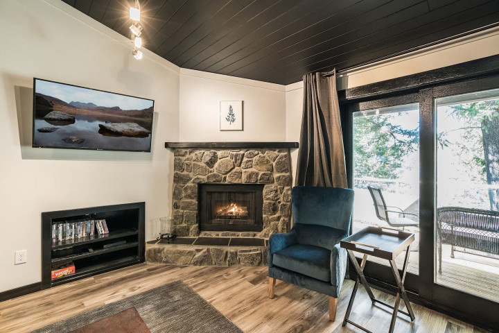 Impressive Baypoint Condo W/whitefish Lake Access - Whitefish, MT