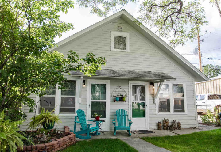 Wyoming Cottage- Full House - Douglas, WY