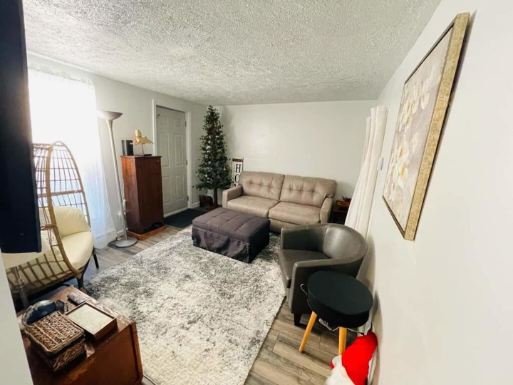 Spring Street Bungalow - Ohio