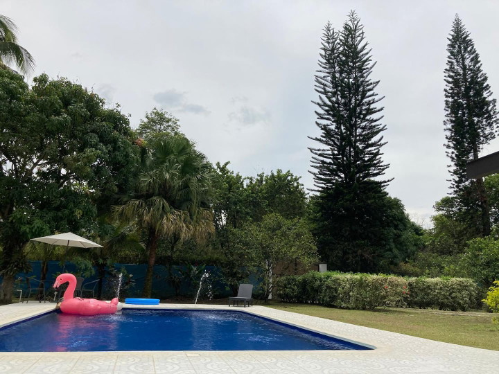 Private Country Estate + Pool. 7 Min From Villeta - Guaduas