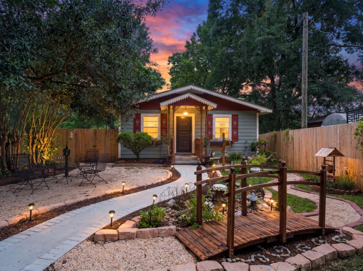 The Storybook Cottage - Hattiesburg, MS