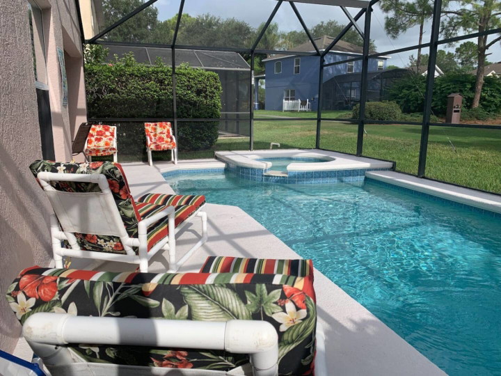 A Private Golfing Resort Home/pool - Haines City, FL