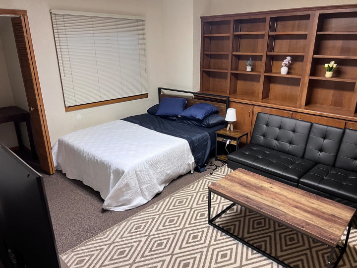 (Perfect Studio Apartment) - Billings, MT