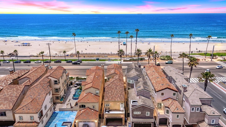 Beachfront Oasis | 3br | Ocean Views | Steps 2 Hb - 헌팅턴비치