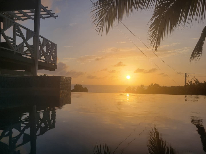 Southern Sunset Villa - Santa Lucía