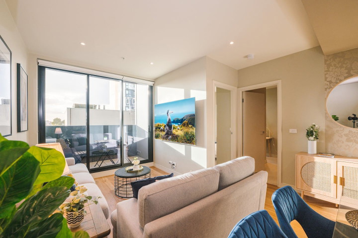 Deluxe Cbd 2 Bed Apt+pool & Gym - Melbourne