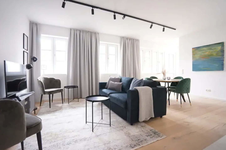 Modern Flat In Charming Backyard - Vienne