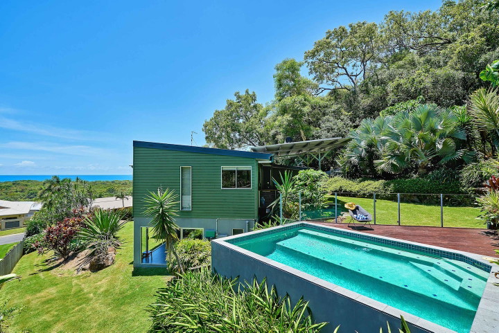 Bedrock - Ocean View Home With Infinity Pool - Palm Cove