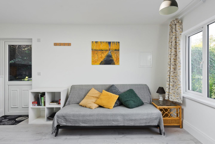 A- Rospark Beag- Countryside Garden Flat - Wicklow Town
