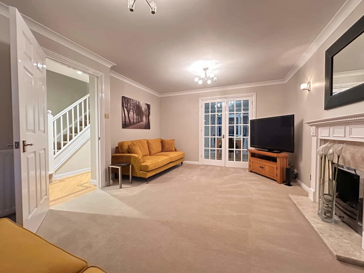 Spacious 4br | Families & Contractors | Parking - Brentwood