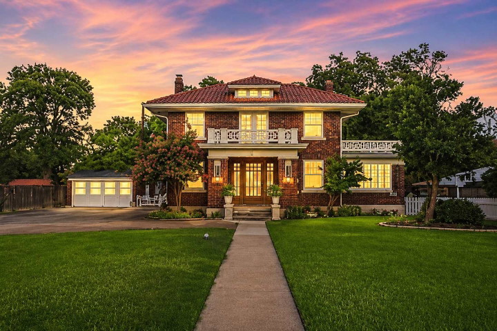Prime Stay | Near Schlitterbahn | Outdoor Dining - New Braunfels, TX