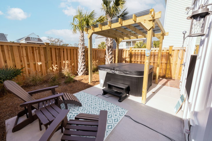 Great Escape For Family And Friends - Carolina Beach