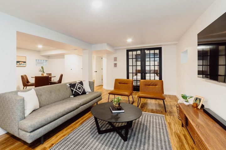 Cozy Albany Park Garden Unit - Chicago