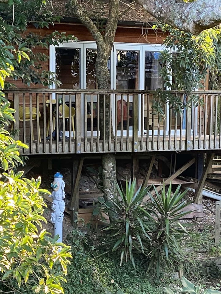 Relax In The Treehouse By The Sea - Clevedon