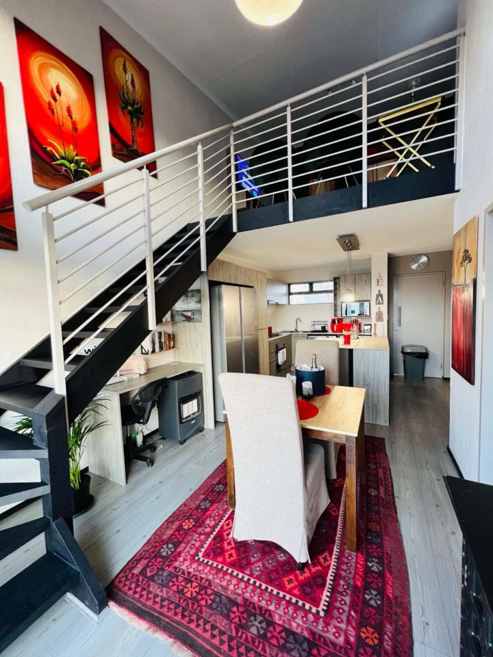 Luxury 1 Bedroom Loft Apartment - Sandton