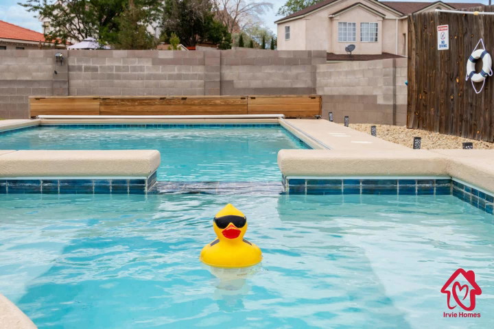 Piscine Chauffée Et Spa - Casa Bonita, Une Maison Irvie - Albuquerque