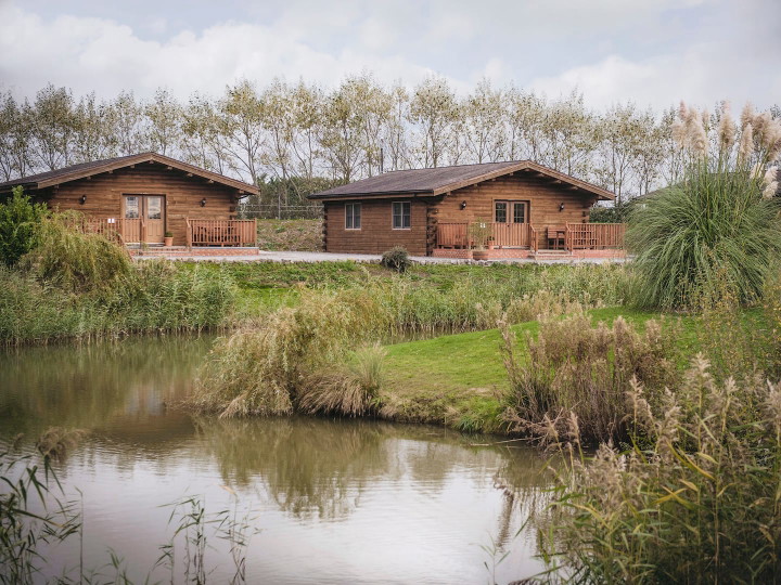 Lake View Lodges - 25073 - Great Britain