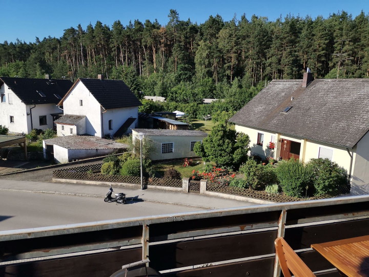 Gemütliche, Helle Und Charmante 4 Zimmer Wohnung - Roth