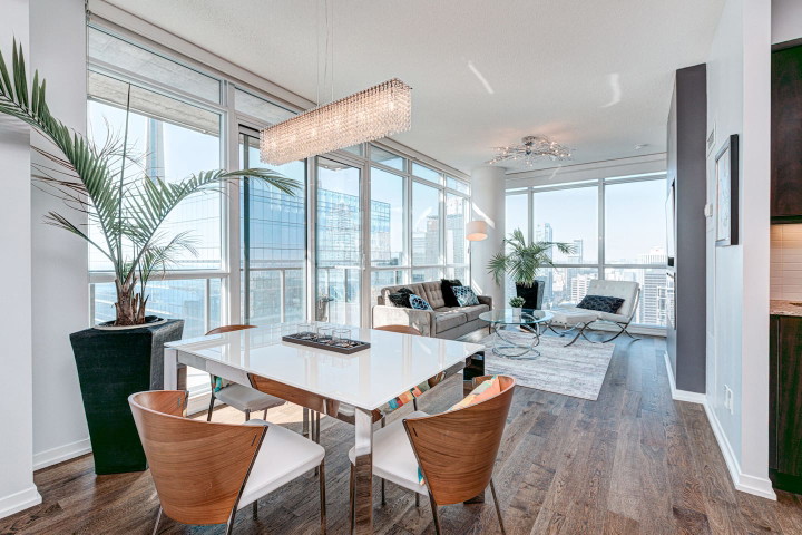 Million Dollar Views, Free Parking, Wifi - Toronto