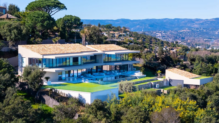 Modern Villa In Sinopolis With Sea Views - La Croix-Valmer