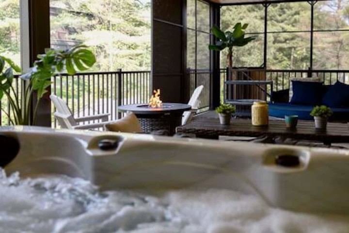 Zen & Luxurious-spa-ski-feu - Orford, QC