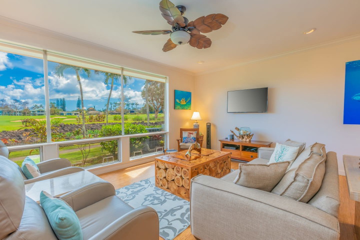 Relaxing Princeville Retreat Golf Course + Sunse - Kauai, HI