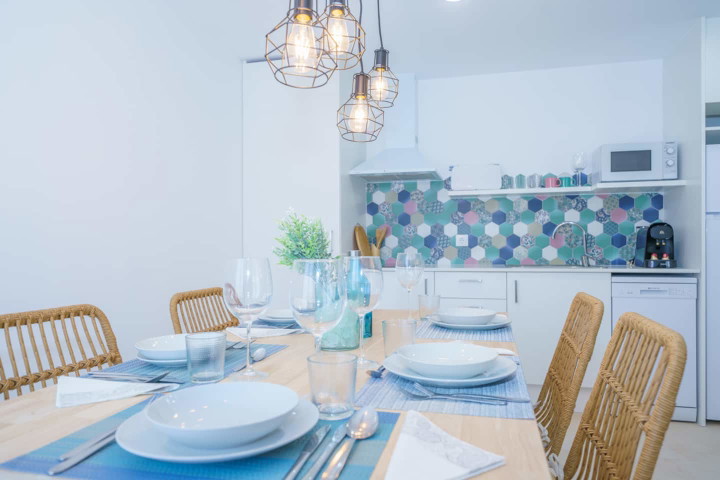 Bamblue Apartments Spacious 2-bedroom Apartment, Air Conditioning, Bbq - Catalonia