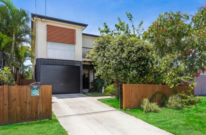 Spacious House For A Family - Redcliffe