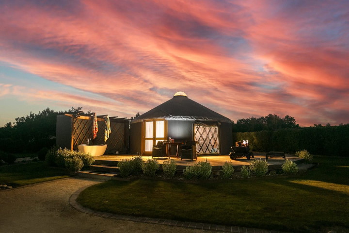 Greytown Yurts - Luxurious Glamping Experience - 그레이타운
