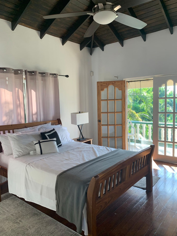 The Oasis -1 Bdrm W/beach Access - Grenada