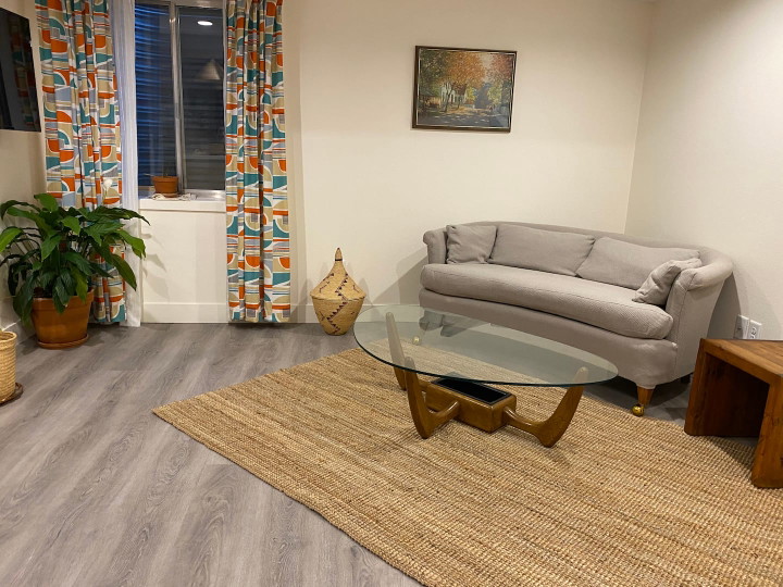 The Mitin House - 롱먼트