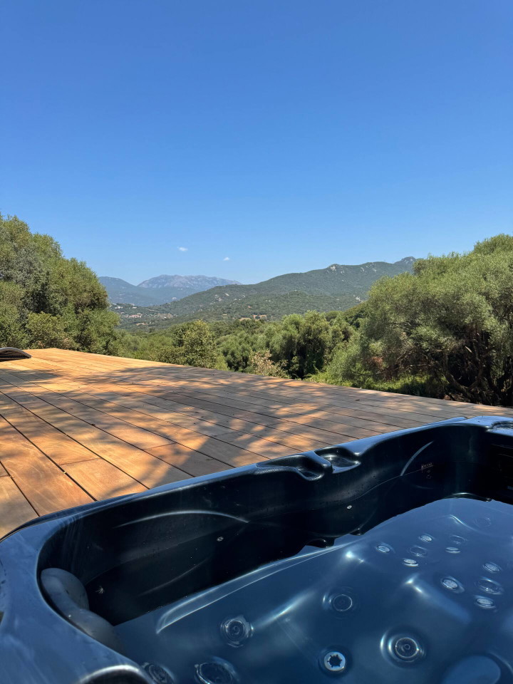 Lodge Avec Bain Bouillonnant #Olive - Korsika
