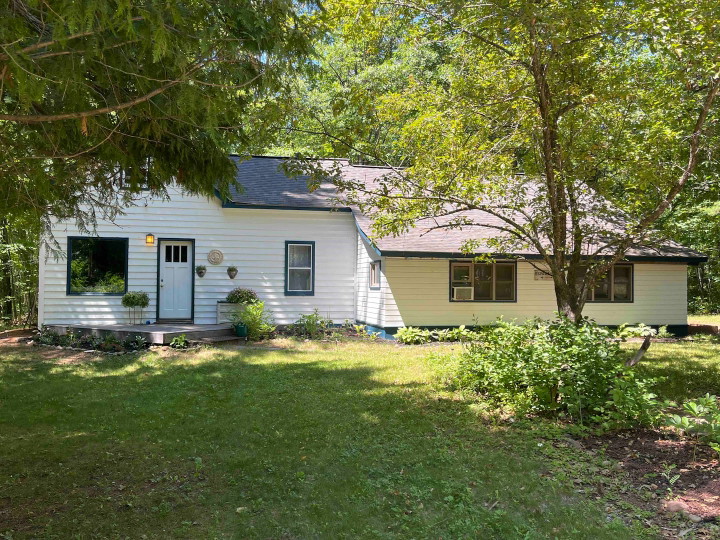 Sledders Paradise. Cozy 4 Bedroom Home +Sauna - Wisconsin