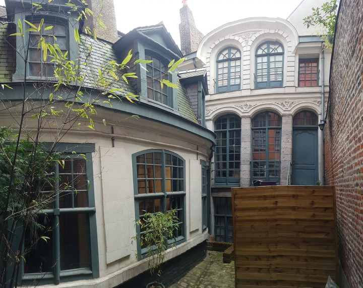 Nice Duplex In A Listed Building In Old Lille - Lille