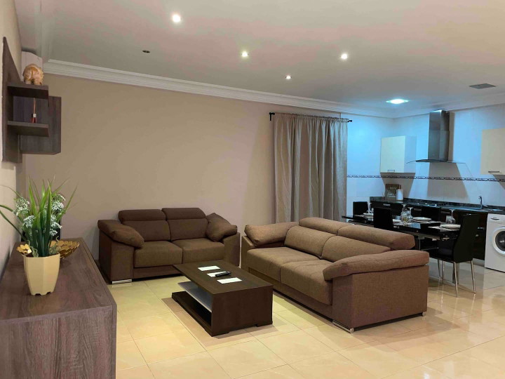 8 Piso Moderno En Zona Segura: Wi-fi, Ac Y Confort - Guinea Xích đạo