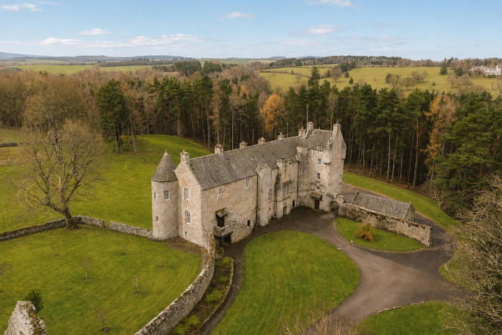 Lovingly Restored Castle In The Scottish Borders - Northumberland